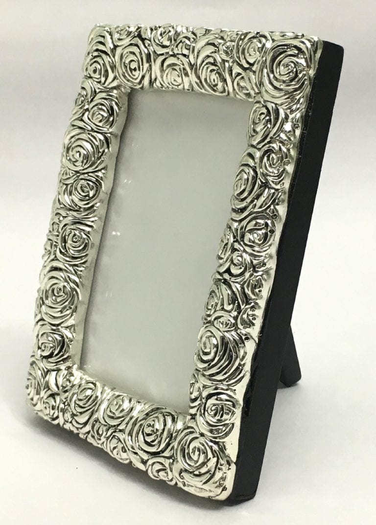 Best Silver Photo Frame Design – Small Size - BELIRAMS SILVER GIFTS