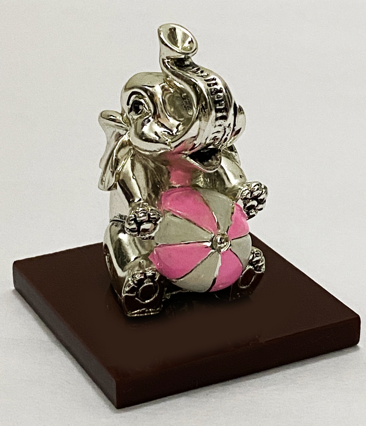 Cute Silver Baby Ele with Pink Ball | BELIRAMS SILVER GIFTS