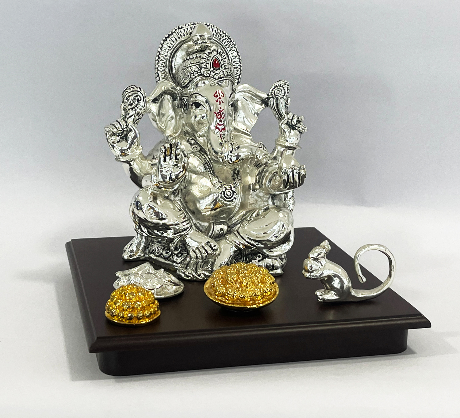 Silver Ganesh with Ladoo and Mouse